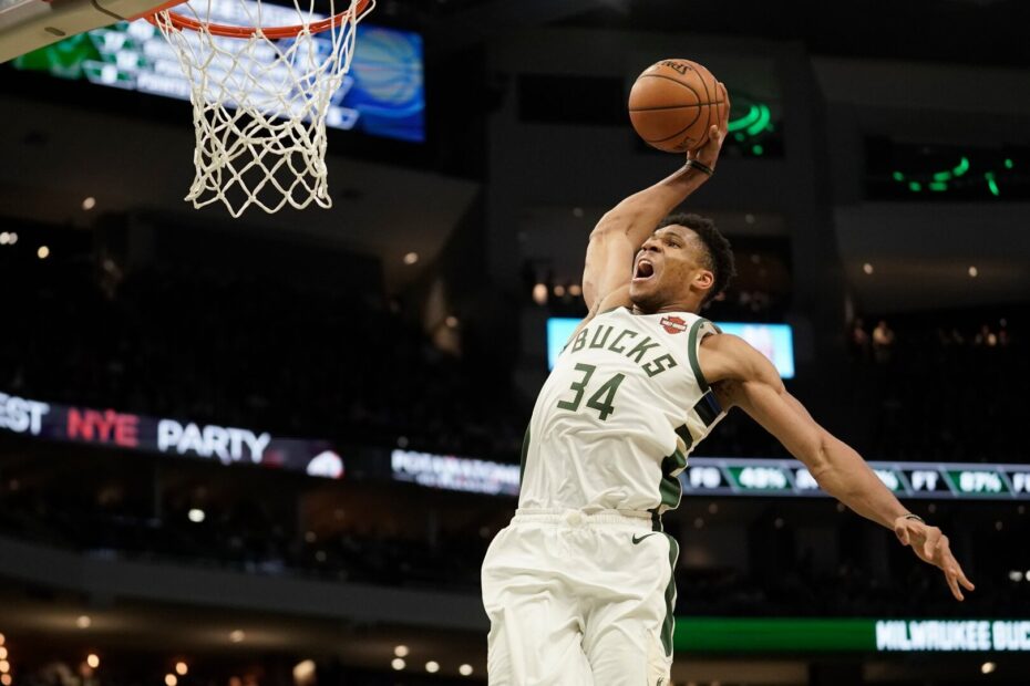 The Best 6’11” NBA Players of ALL TIME - Hoop Dojo